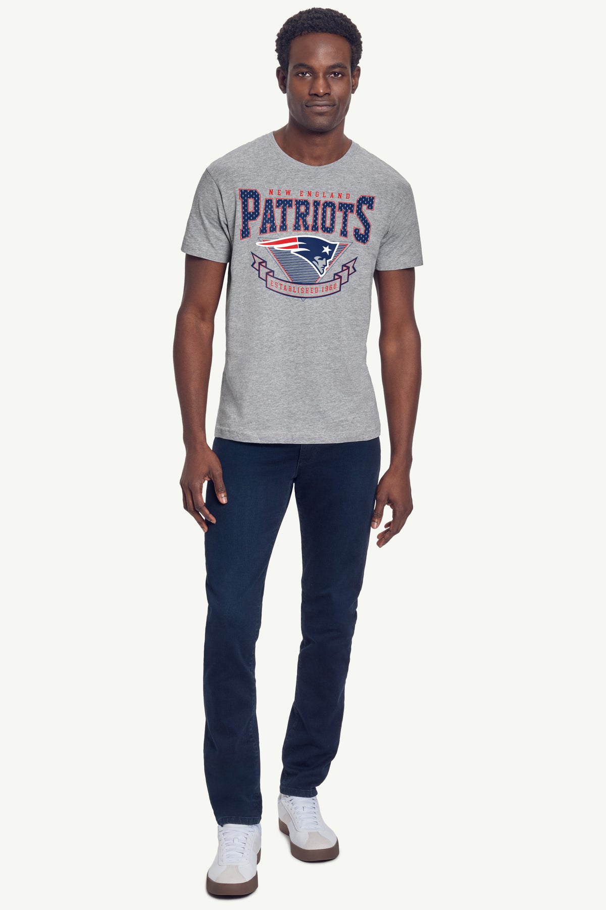 Mens New England Patriots 80's Inspired T Shirt | NFL | Starter